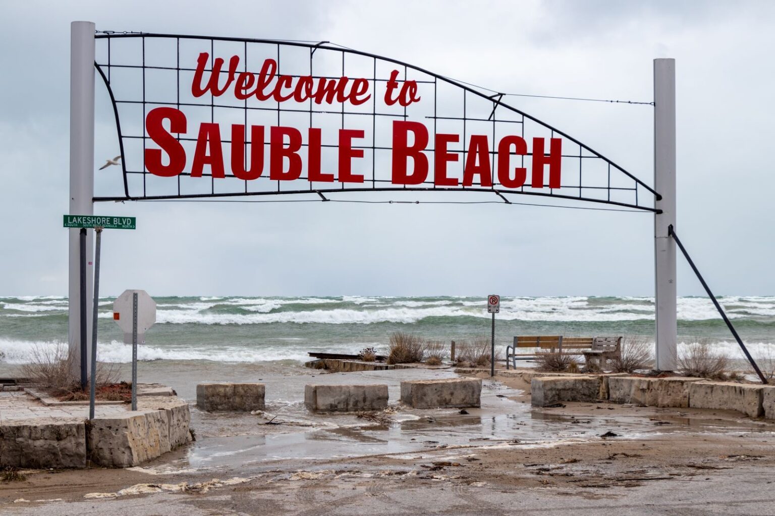 Best Beaches in Ontario: A Summer Guide